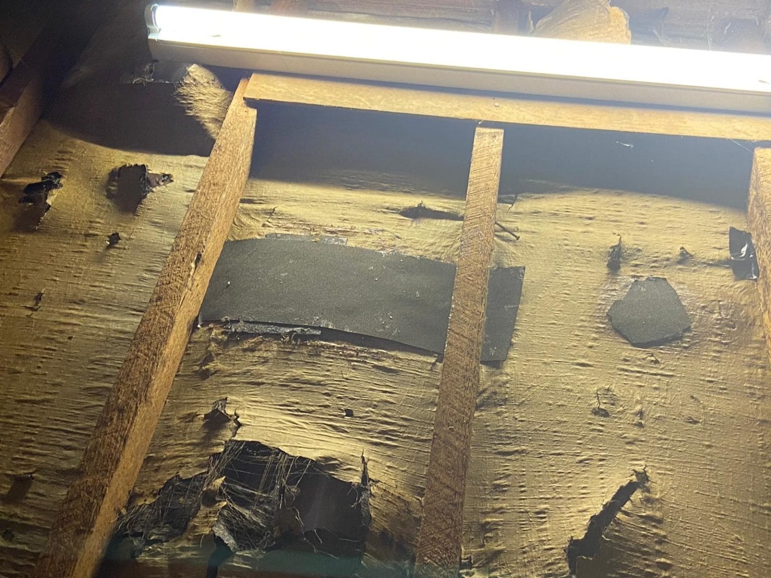 Replacing perished felt under roofing tiles - Home Extensions | Loft ...